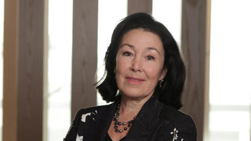 Oracle CEO on market shakeup: "It is not the end of the world, it's an ...