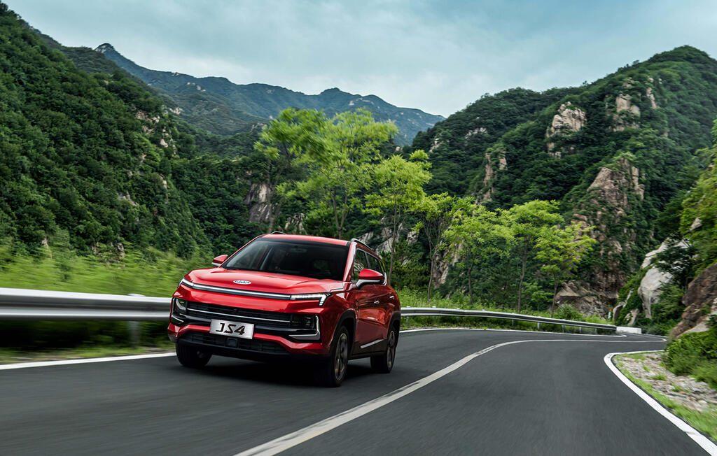 עוד סינית בדרך לישראל: רכב כביש שטח חשמלי של JAC | כלכליסט